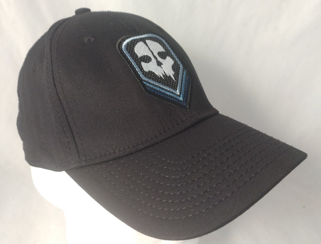 Call of Duty Ghosts Black Embroidered Skull Stretch Fit Hat/Cap ...