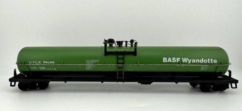 Athearn/BevBel 1360 HO Scale BASF Wyandotte 62' Tank Car Road #79180 | eBay