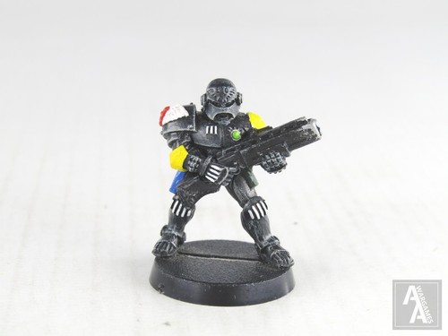 (1438) Arbite With Shotgun Metal Arbites Necromunda 40k Warhammer | eBay