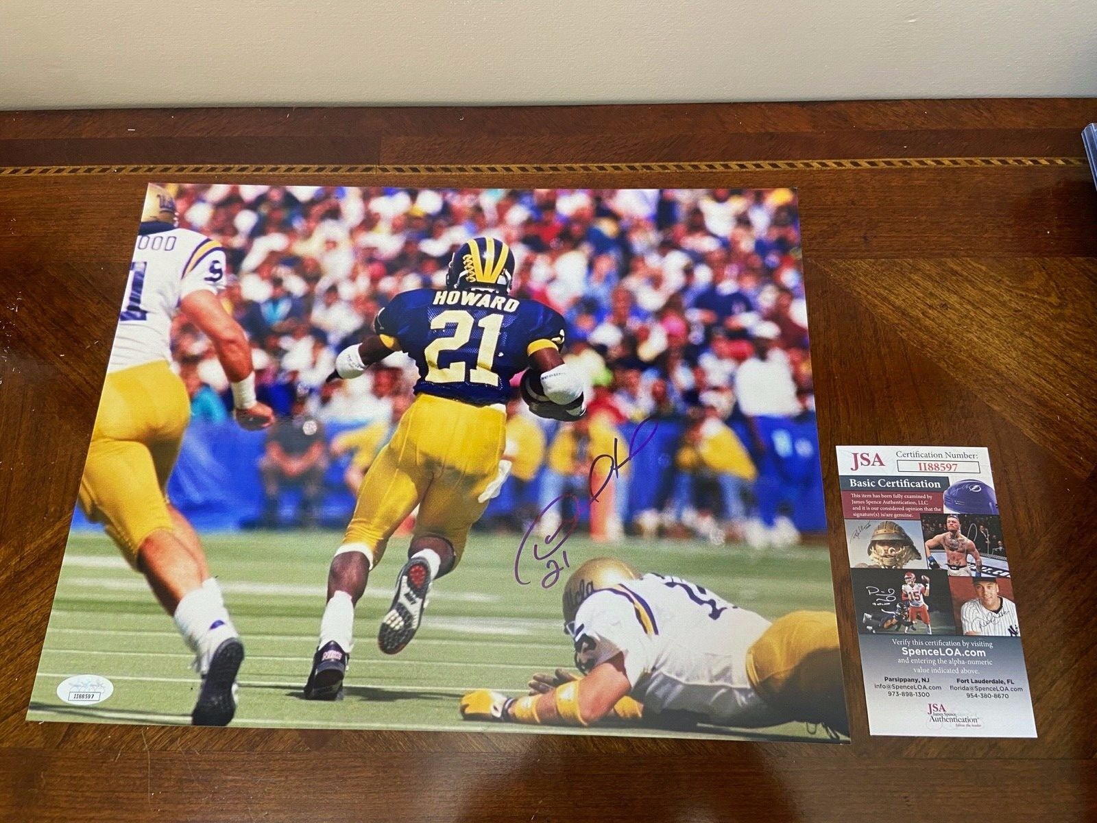 Desmond Howard | Autographed Football Memorabilia & NCAA Merchandise