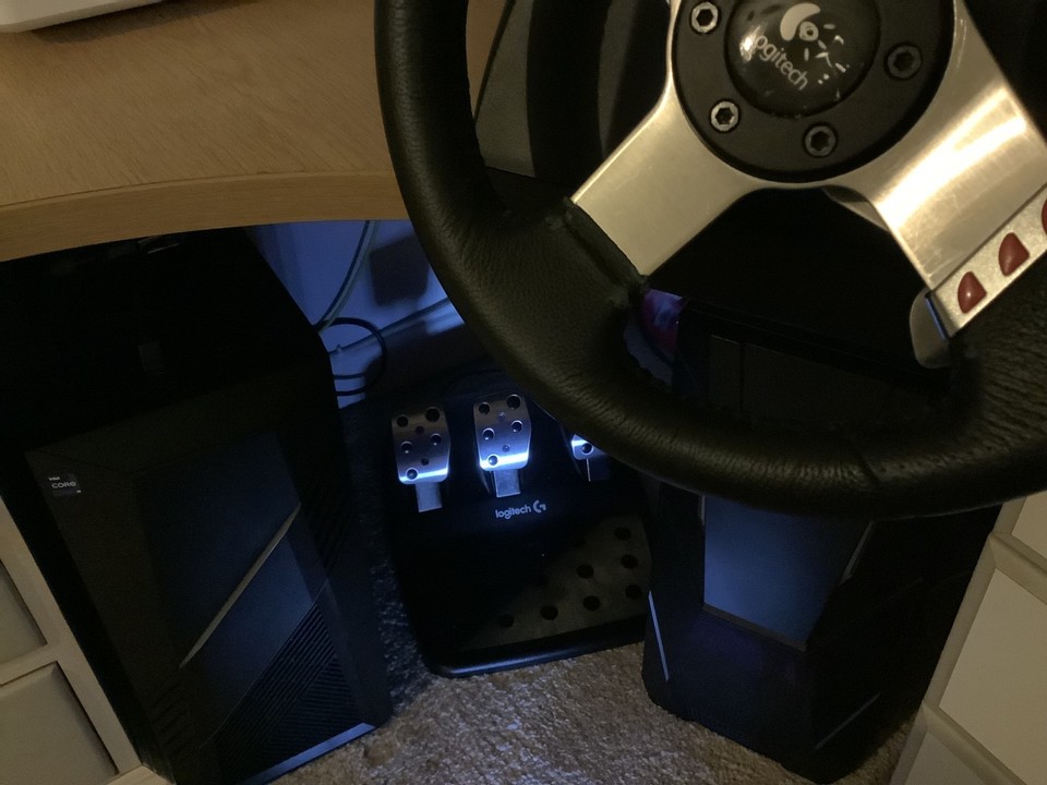 Logitech g27 steering wheel & pedals for PC, PS2, PS3 Racing Driving ...