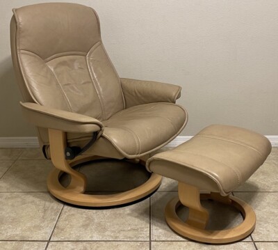 Ekornes Stressless Leather Recliner ‘Governor’ Chair & Ottoman Large ...