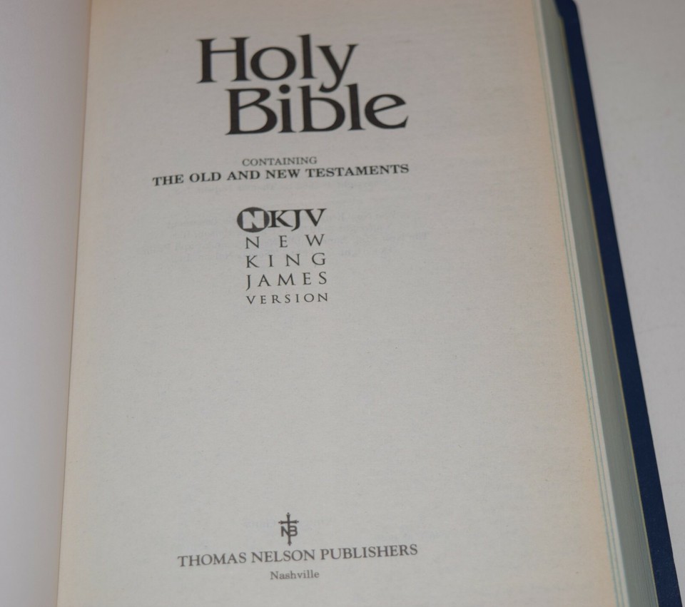 Holy Bible Thomas Nelson - New King James Version 1982 | eBay