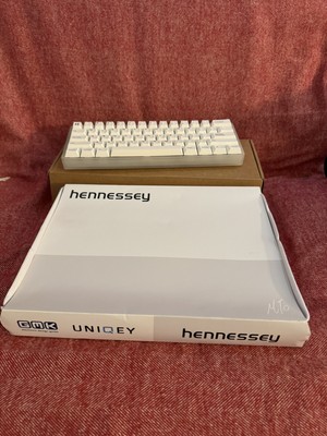 DROP CARINA Mechanical Keyboard | HENNESSEY KEYCAPS | HOLY PANDA SWITCHES