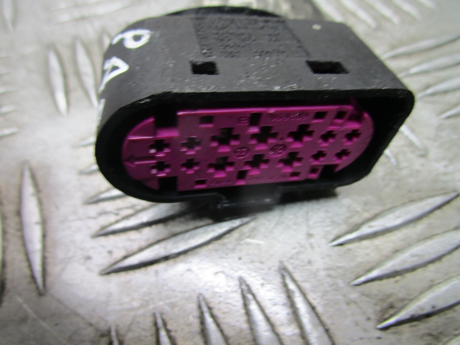 VW AUDI SEAT SKODA 1.4 TSI ENGINE COOLANT HOSE 1K0121070BB OEM | eBay