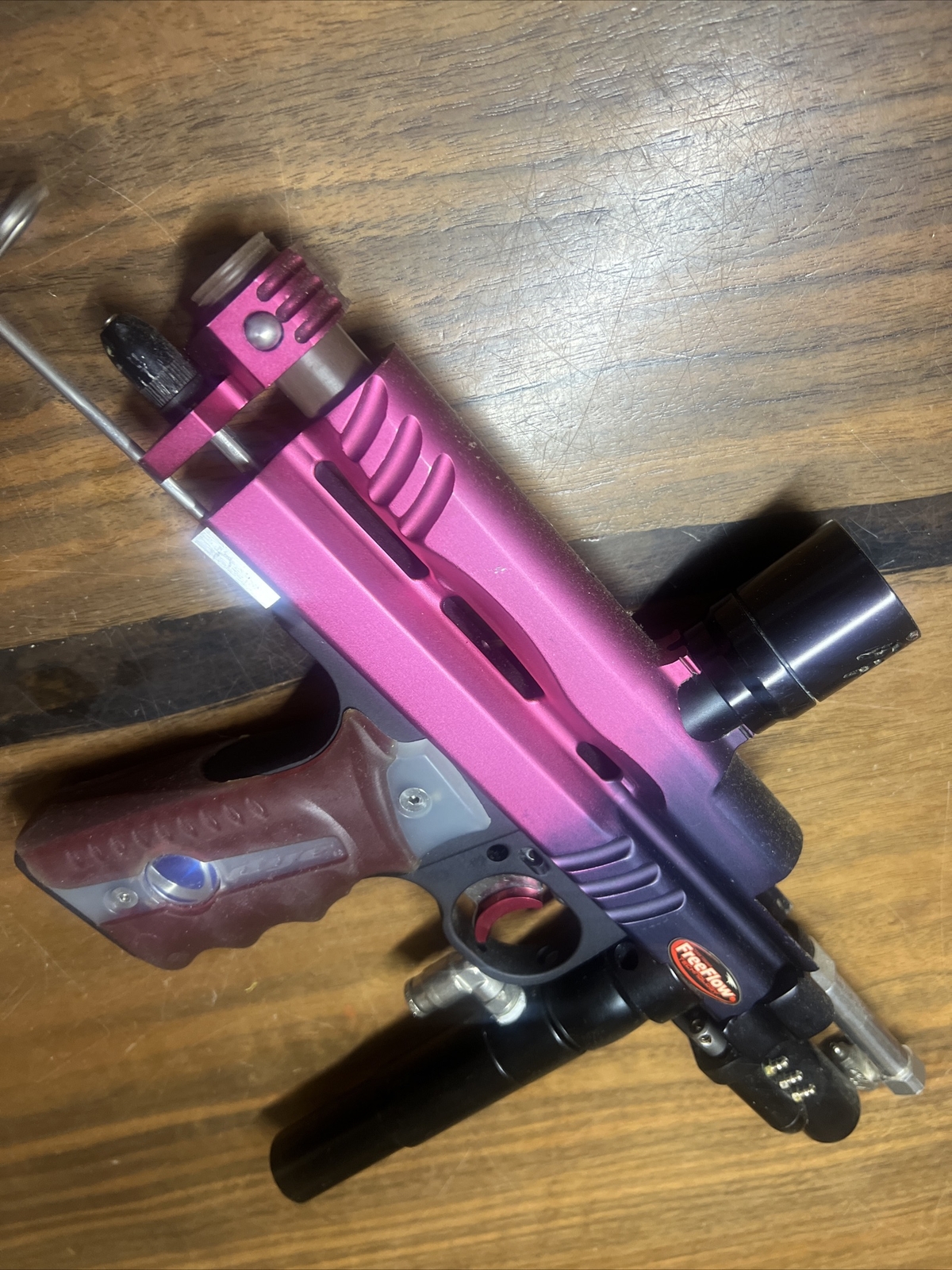 Paintball Autococker Team Lockout Freeflow 1/10 Pink Fade Millennium | eBay