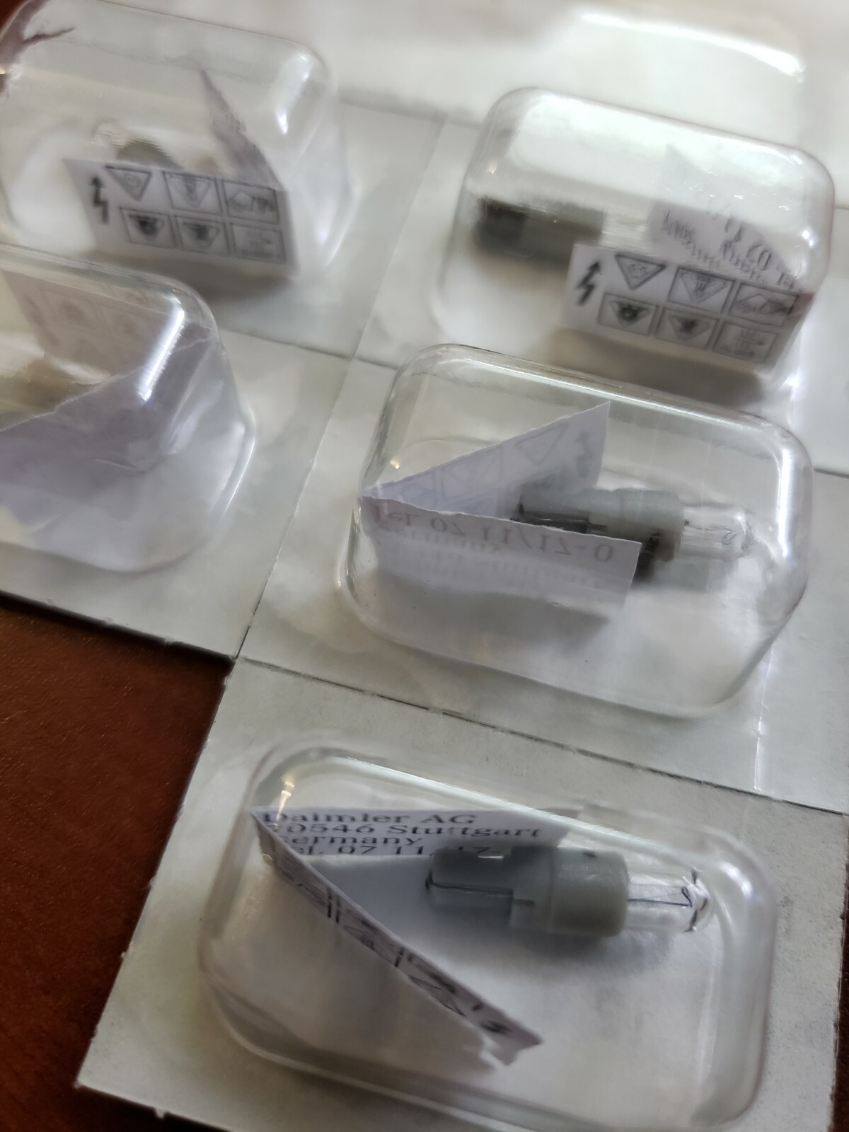 Mercedes-Benz Instrument Panel Light Bulb 0025440194 W124 W140 R170 ...
