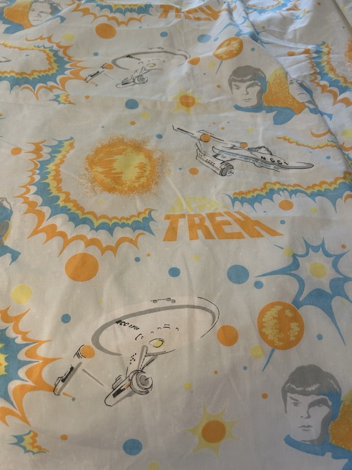 Vintage 1970s Star Trek Flat Twin Bunk Sheet Spock Captain Kirk 63x104 ...