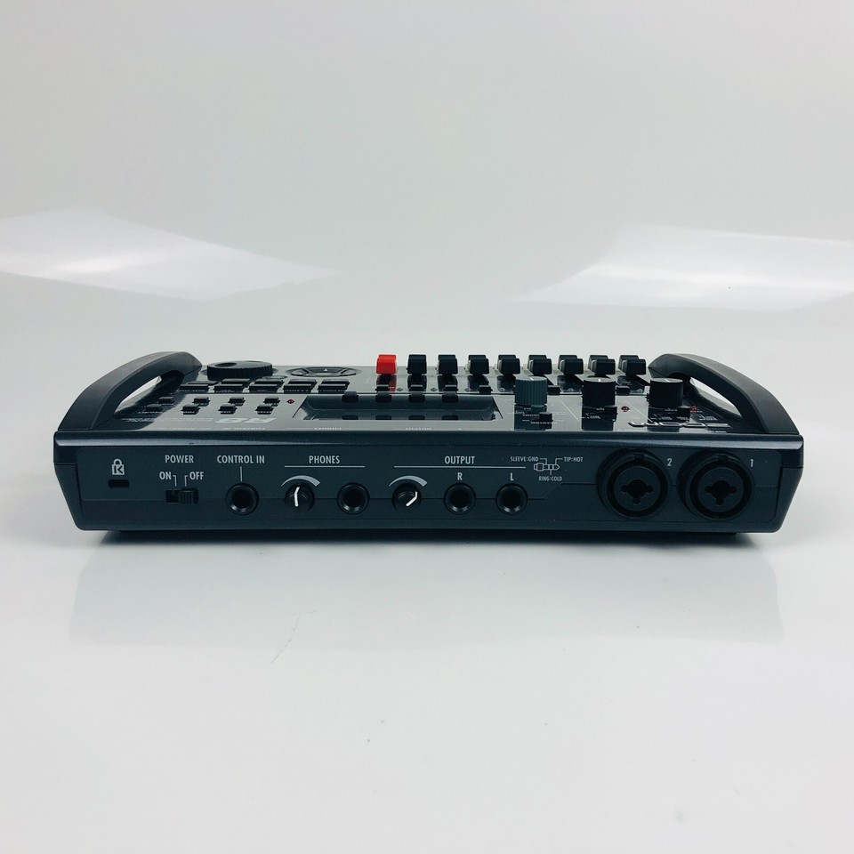 Zoom R8 Multitrack Digital Recorder 8-track MTR Sampler Working Order ...