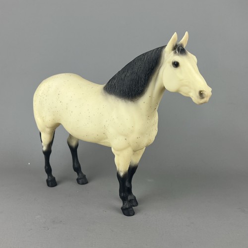 Vintage 1990 Breyer Quarter Horse Adios Model Fleabitten Grey #830 | eBay