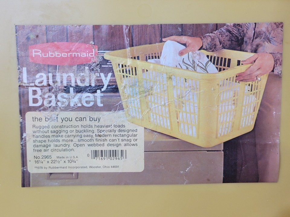 VTG Rubbermaid Laundry Basket Yellow ©️ 1978 NOS w/ Original Sticker ...