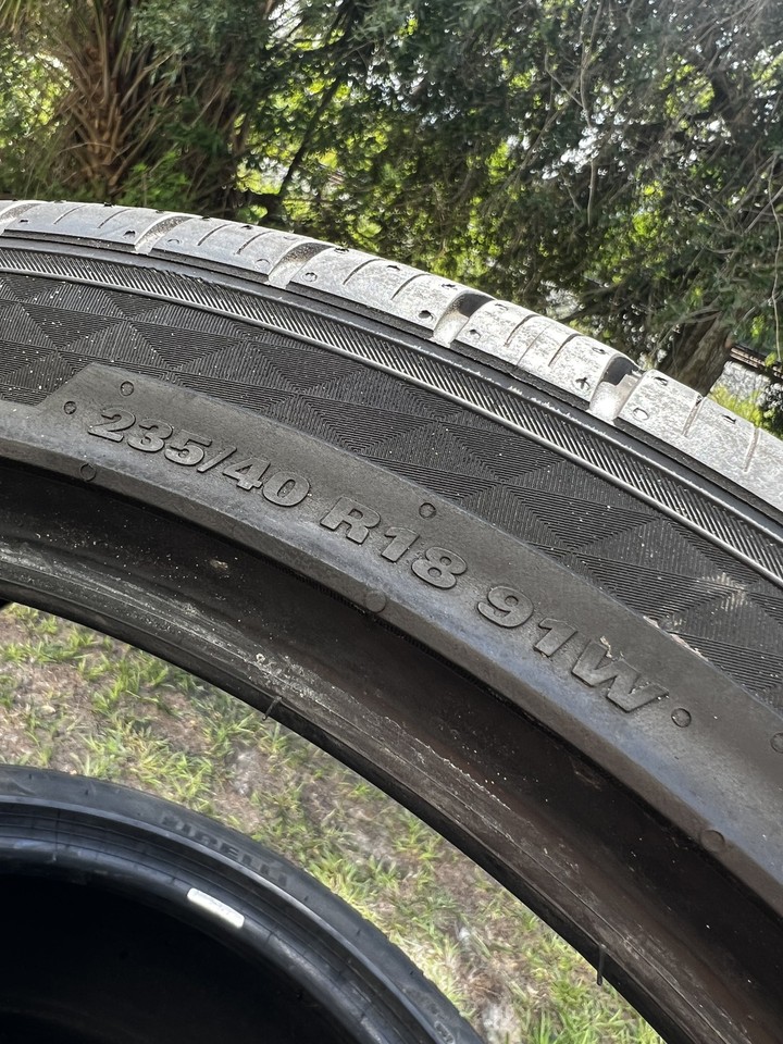 1 Tire Kumho Majesty 9 Solus TA91 K-Silent 235/40R18 91W DOT.4924 9/32 | eBay