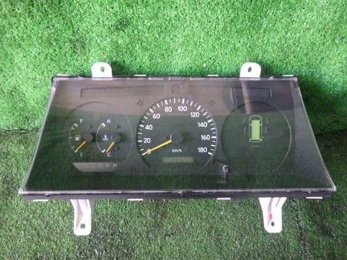 TOYOTA Hiace 2004 TC-TRH124B Speedometer 8380026372 [Used] [PA09593289 ...