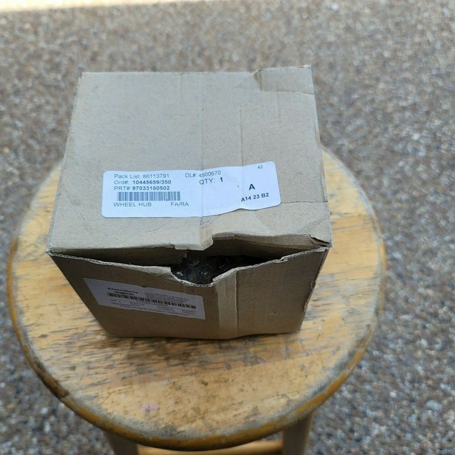 Genuine Porsche 911 Carrera Panamera 970 Wheel Hub 97033160502 for sale ...