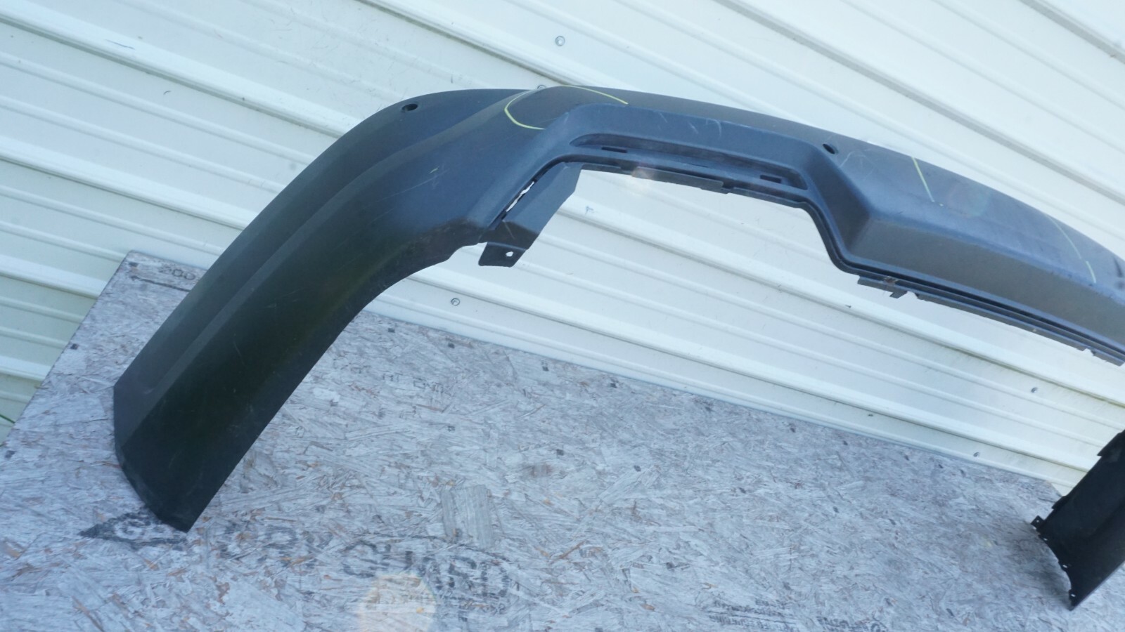 2018-2019 Ford Explorer Rear Lower Bumper Valance Diffuser JB53-17F954 ...