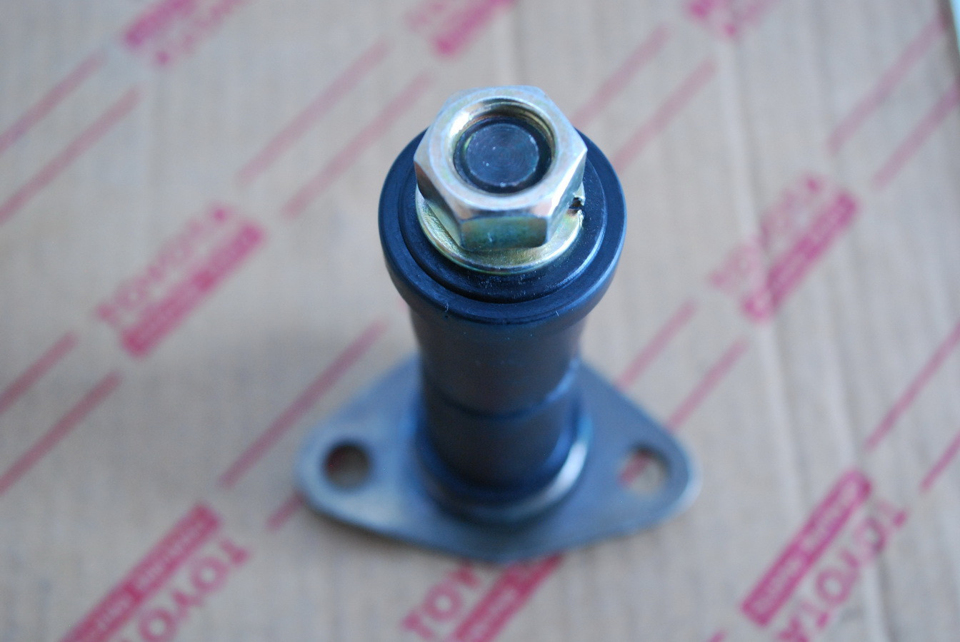 TOYOTA LAND CRUISER FJ40 FJ42 FJ45 BJ40 BJ42 HJ45 FRONT SPRING HANGER ...