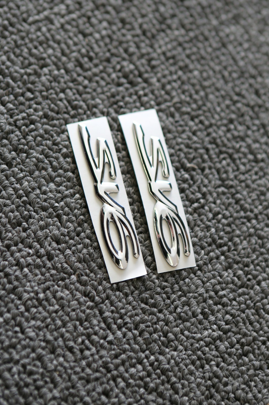 2 X SV6 DECAL BADGE SUIT VE VF HOLDEN COMMODORE SEDAN/UTE/WAGON | eBay ...