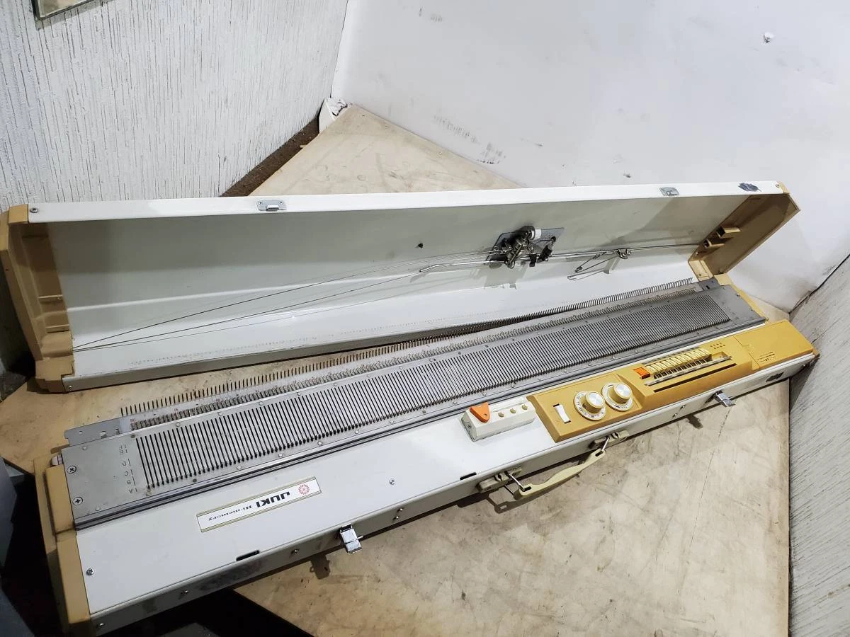 Home Knitting Machines