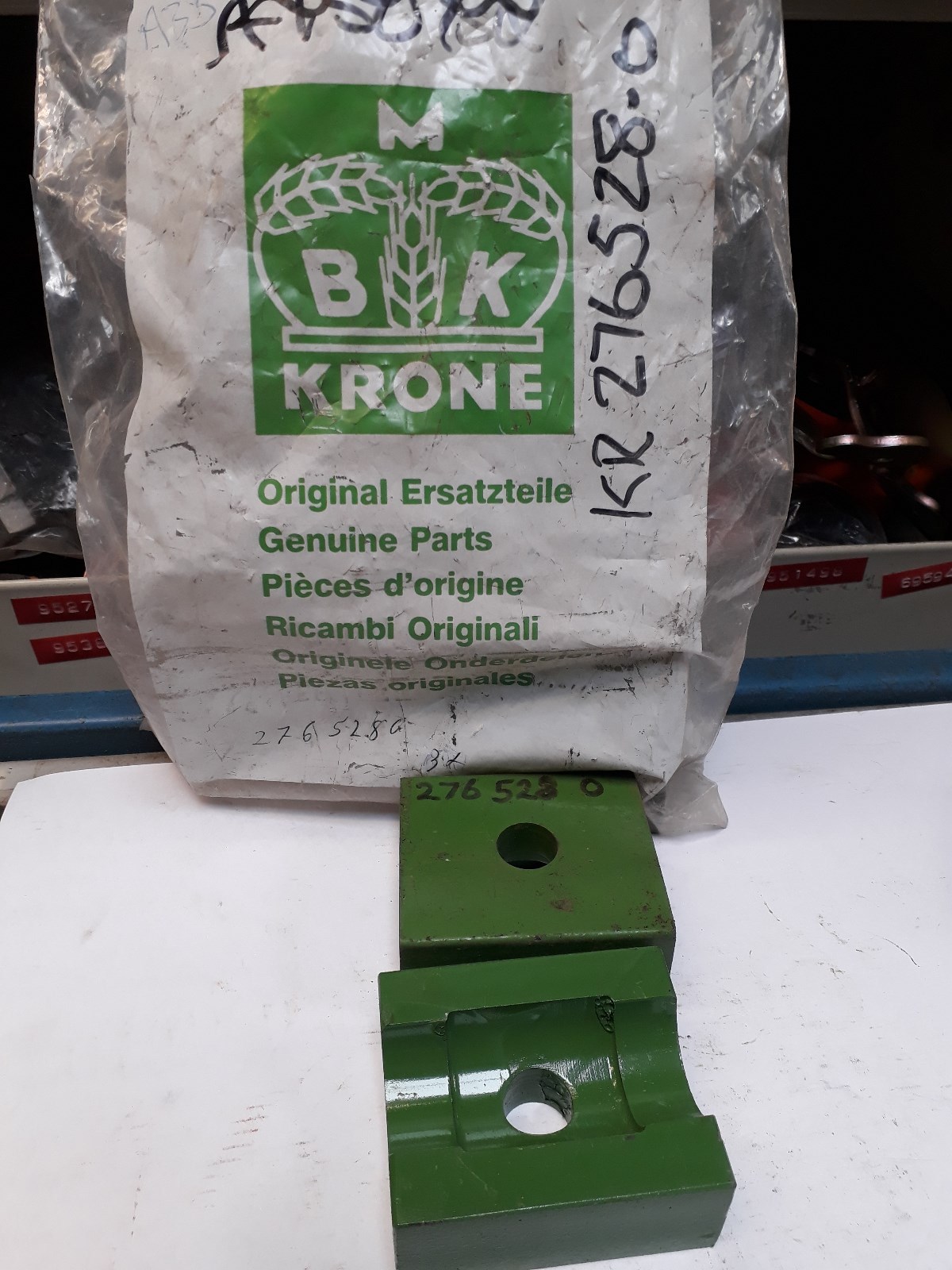 Krone Holder(clamp in 2 halves), part No 276528.0 Combi Pack 1500V/C ...