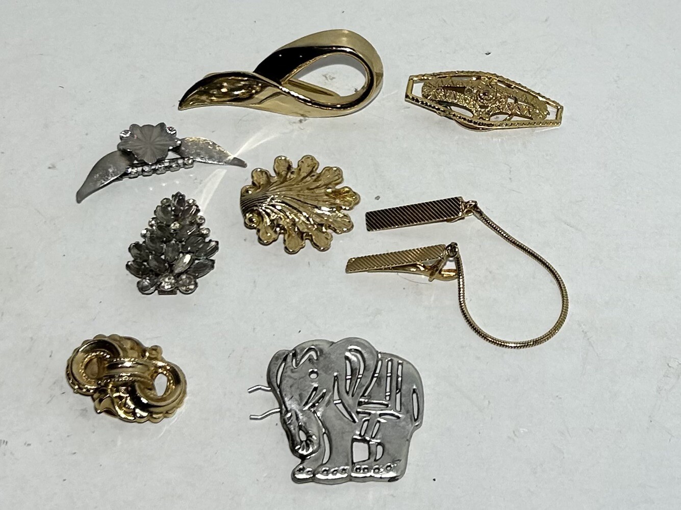Vintage Scarf Clip Lot Gold Silver Tone Elephant Floral Rhinestones 8pc ...