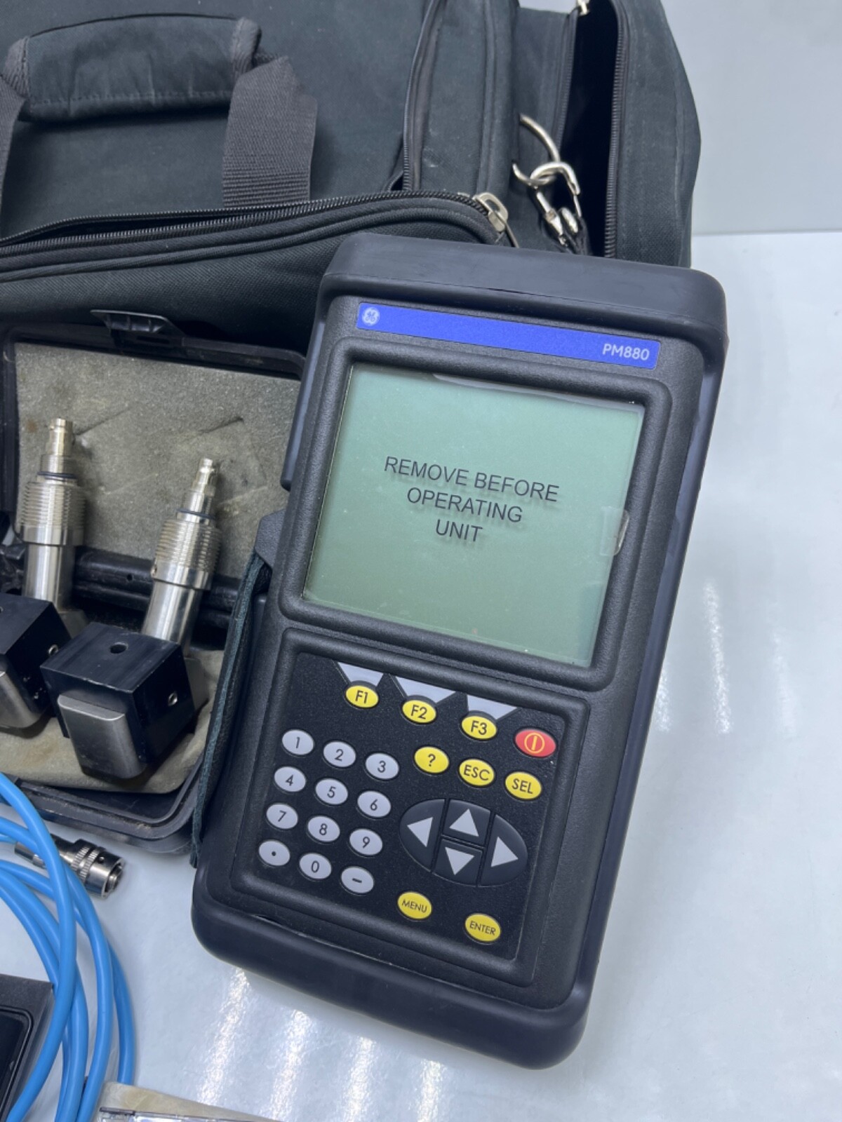 GE Panametrics PM880 Portable Hygrometer with Accessories with C-RS-402 ...