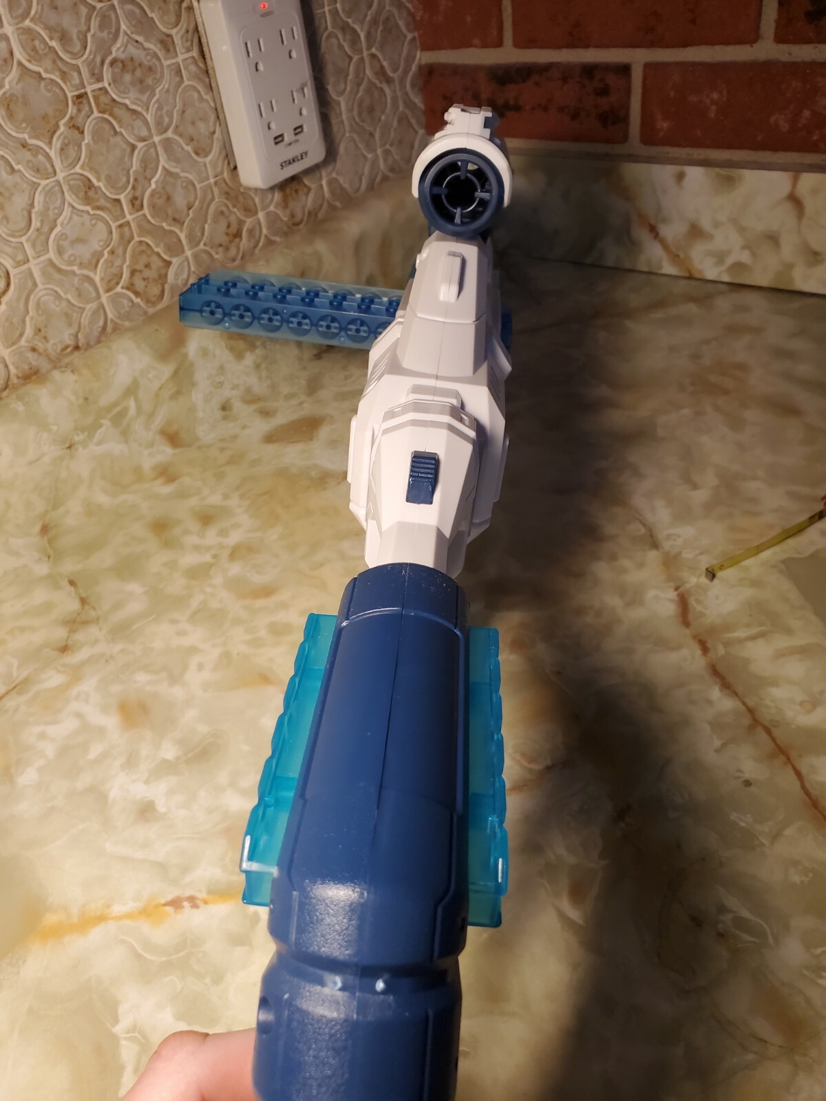 Zuru XSHOT- Sniper Rifle w/ Scope, 10 shot Mag, Pump Action. 32" ~ Hard ...