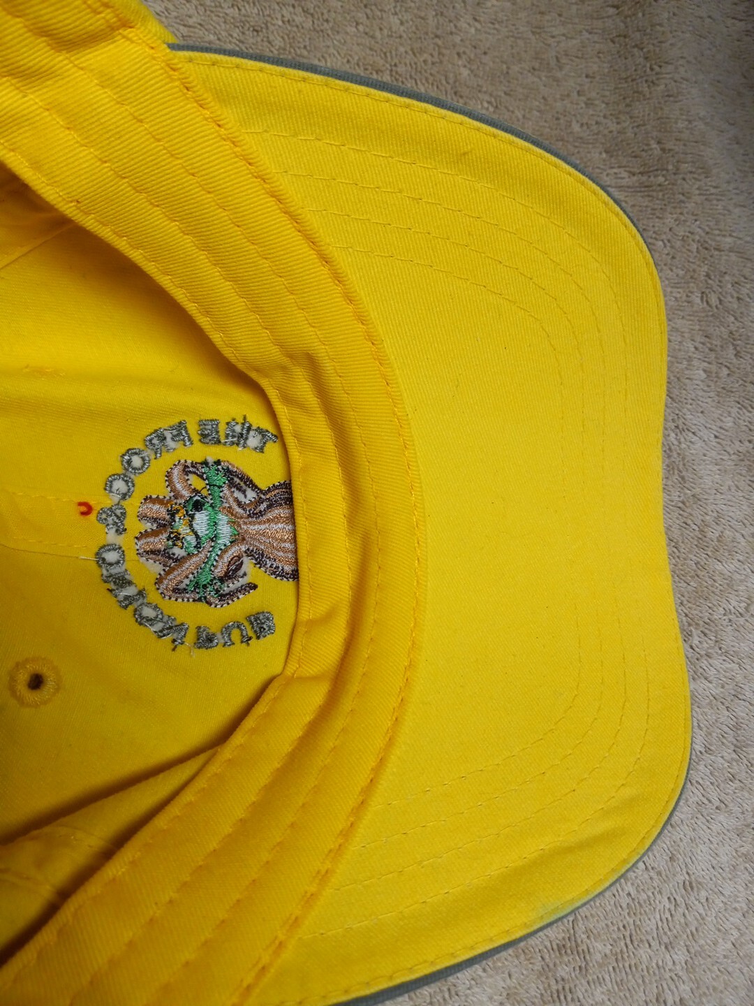 The Frog & Onion Pub - Yellow Baseball Hat 🧢 | eBay