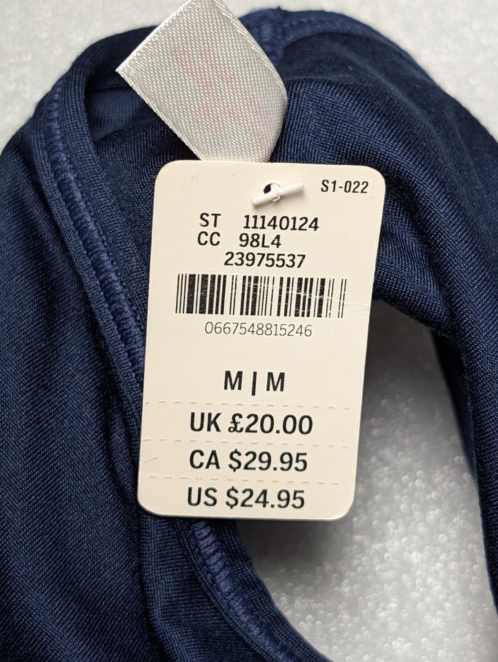 Pink Women Sports Bra Medium Logo Ultimate Victoria's Secret NWT ...