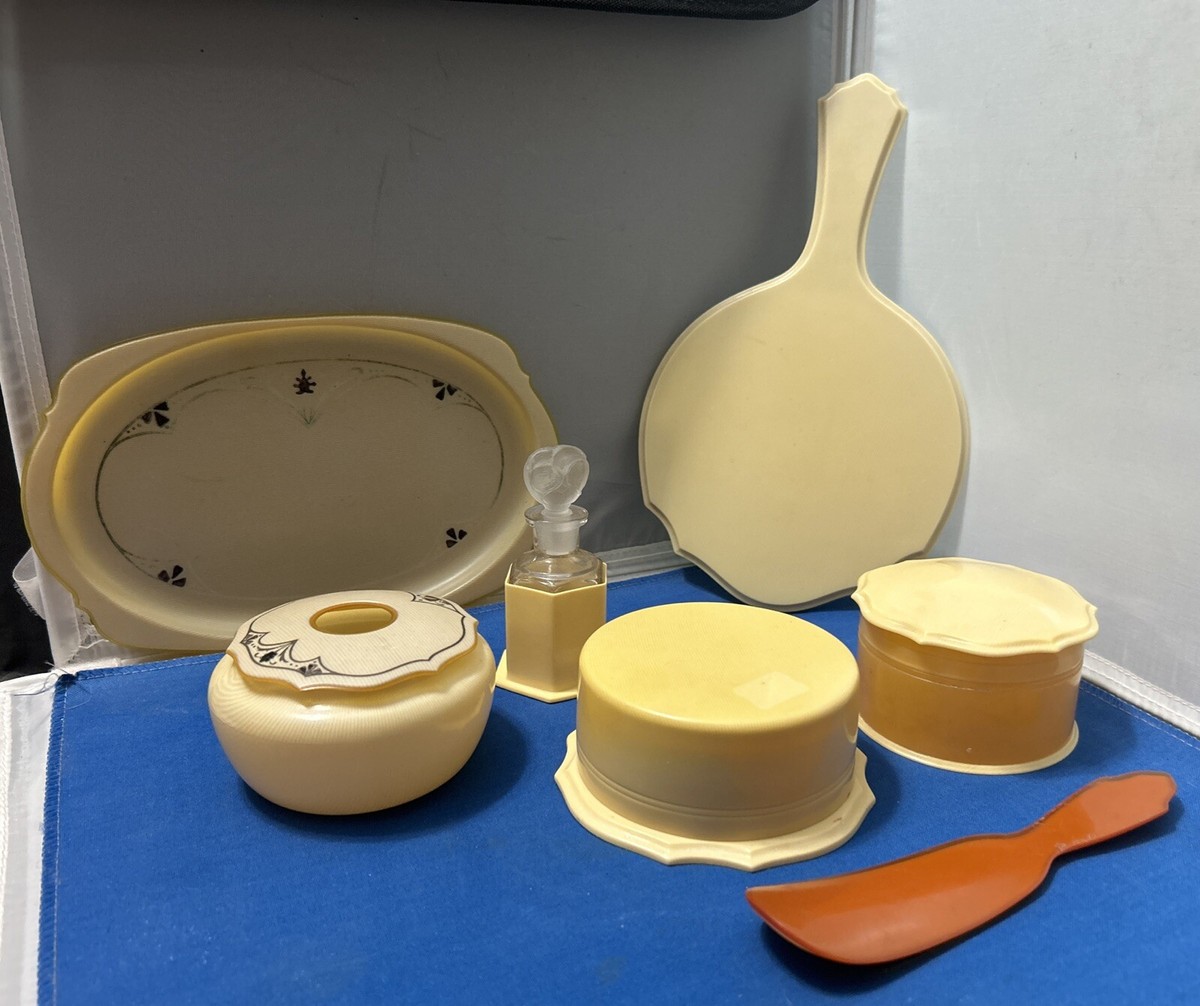 Vintage French Ivory Dresser Set Casa Padrino Luxury Baroque Wardrobe