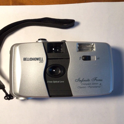 Vintage Bell & Howell Infinite Focus 35mm Panorama Fixed Camera 250NP ...