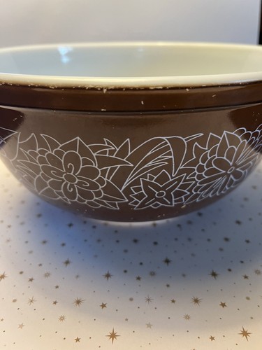 Vintage Pyrex Woodland Mixing Bowl 403 Brown Floral Flowers. | eBay
