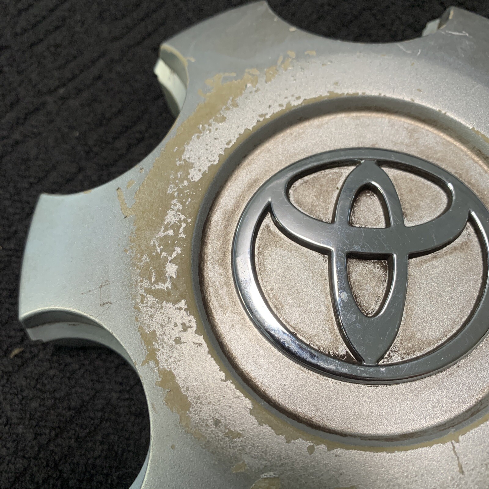 Toyota Tacoma 42603-AD060 Factory OEM Wheel Center Rim Cap Hub Cover ...