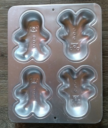 Wilton 1992 Vintage Ginger Bread Gingerbread Cake Pan Baking Mold 4 ...