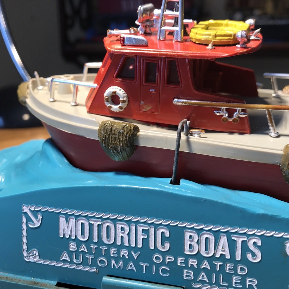 MOTORIFIC BOATERIFIC MIGHTY BLAZE FIRE DEPT BOAT NICE CONDITION | eBay