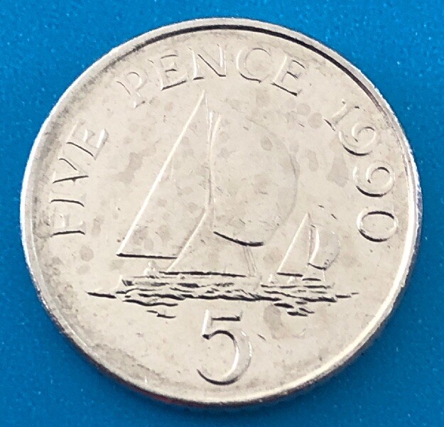 1990 Guernsey 5p Five Pence Coin - Sailing boats, 2 yachts | eBay UK