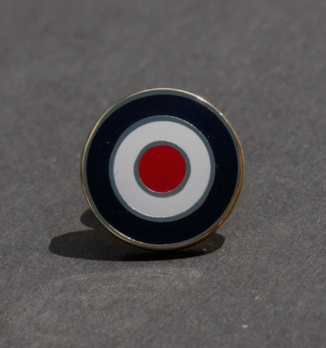 RAF ROUNDEL MOD TARGET SCOOTER BOY MEMORABILIA LAPEL PIN BADGE - GOLD ...