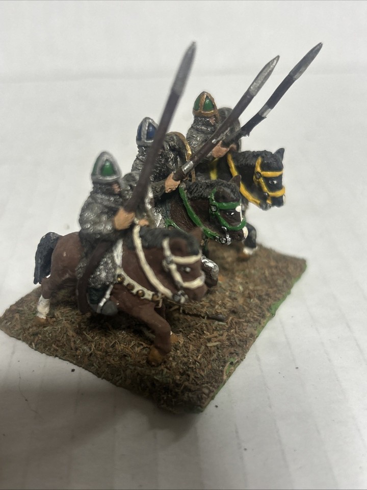 Vintage Painted Metal Miniature Medieval Heavy Calvary Knight Lot 1/72 ...