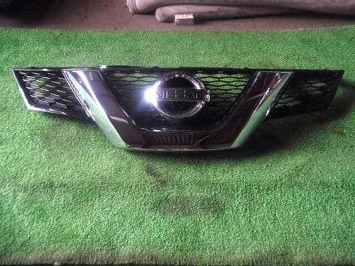 NISSAN X-Trail 2015 DAA-HNT32 Radiator Grille 623104CE1B [Used ...