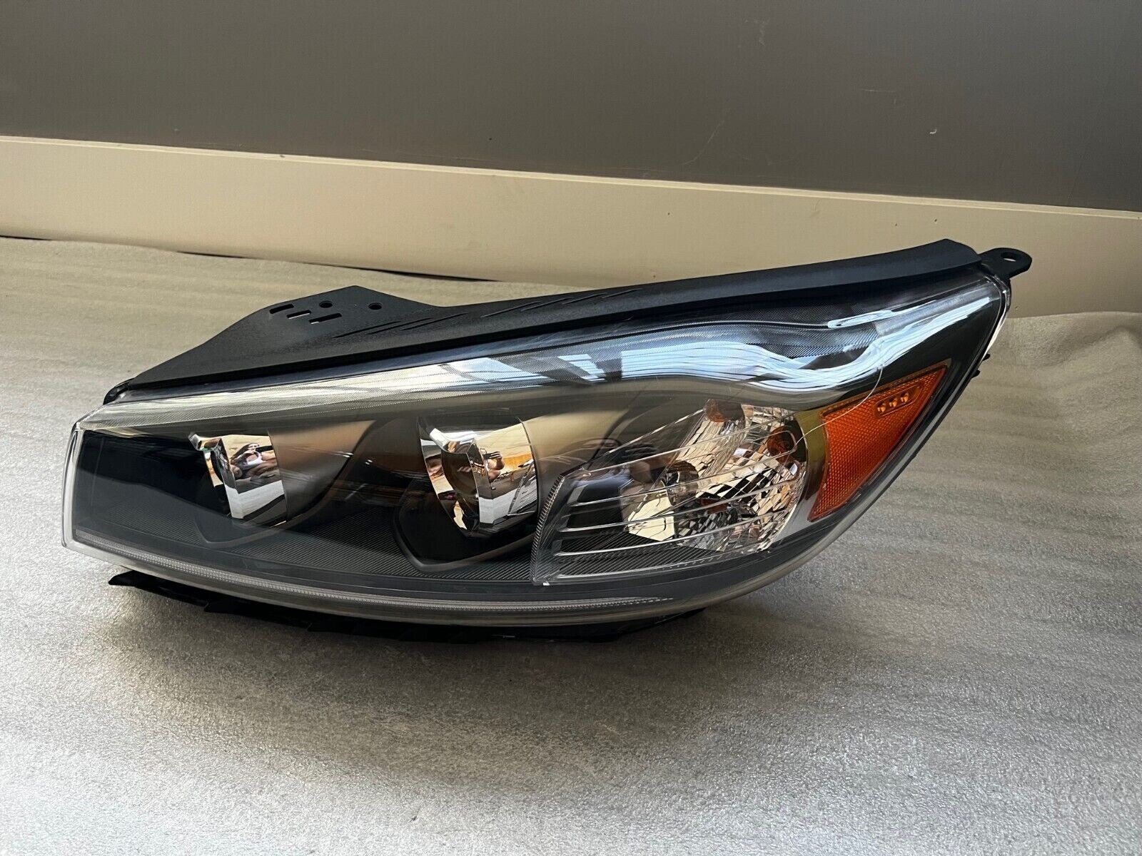 2019-2020 KIA SORENTO HEADLIGHT * LH * OEM HALOGEN & LED DRL 92101 ...