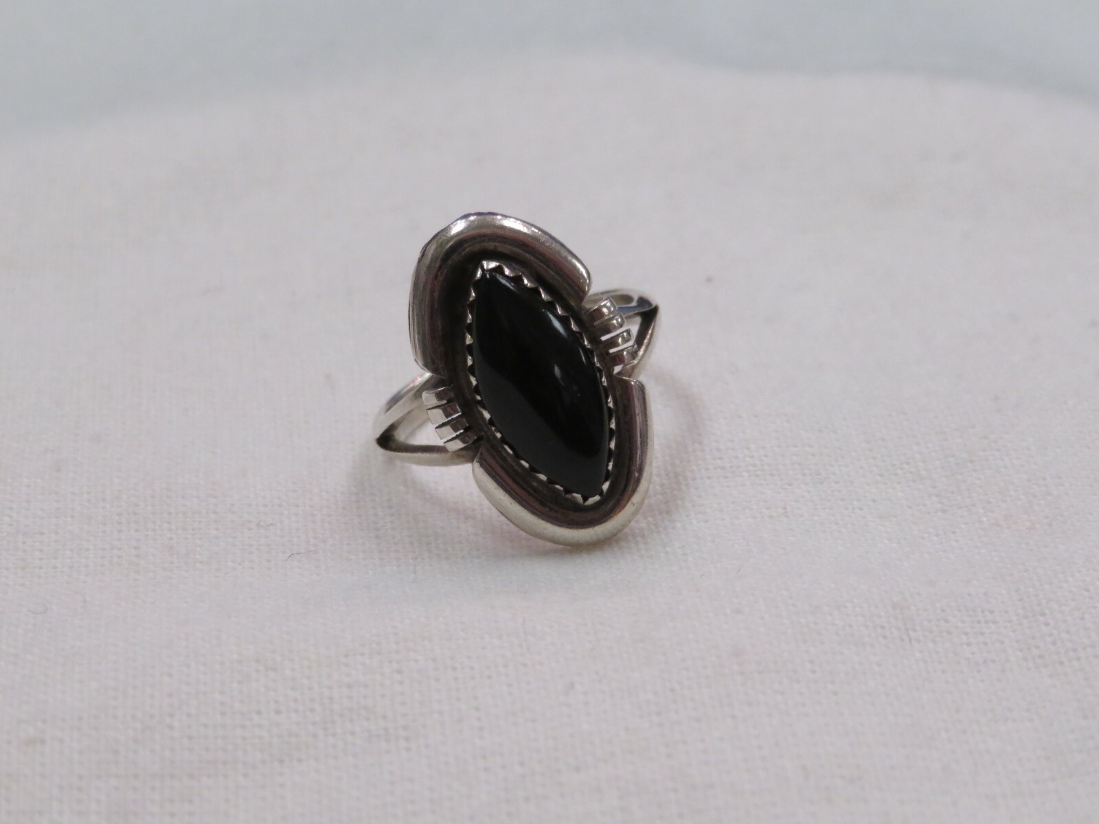 MARY DAYEA NATIVE AMERICAN STERLING SILVER BLACK ONYX ELONGATED RING ...