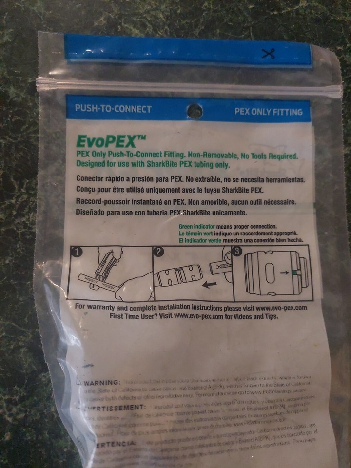 SharkBite EvoPEX 3/4" x 1/2" x 1/2" Push to Connect Reducing Tee ...