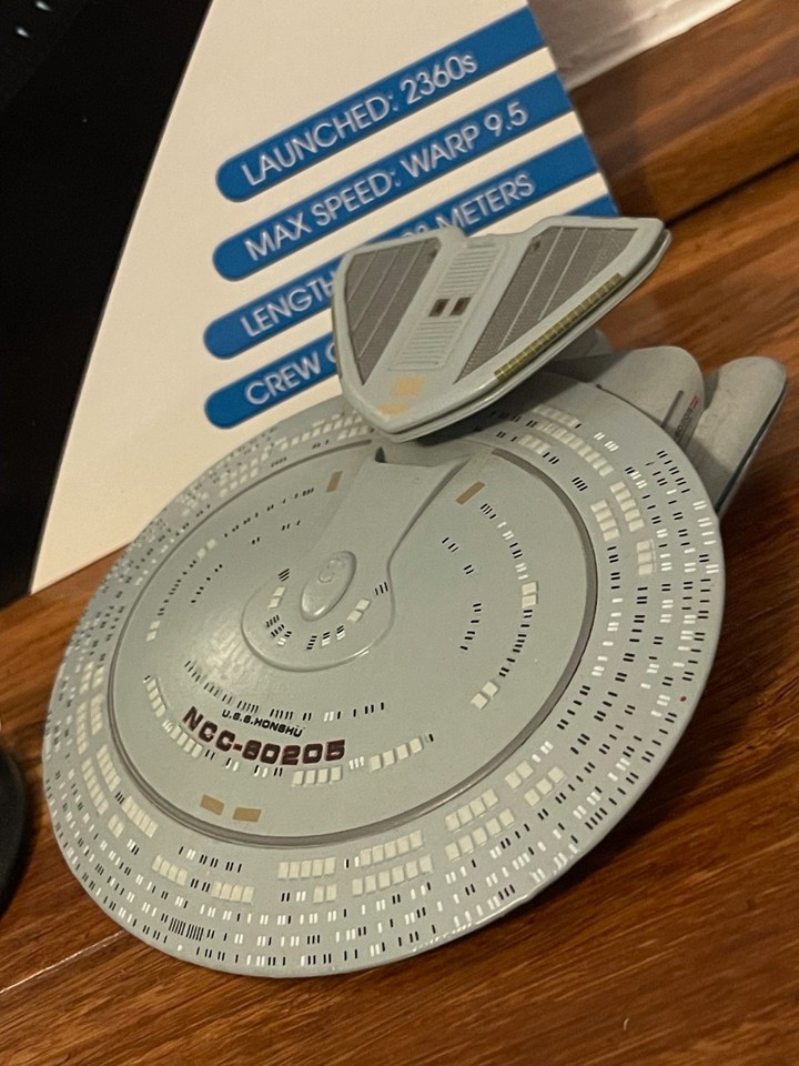 Star Trek Eaglemoss Starship Nebula Class NCC-60205 (USS Honshu ...