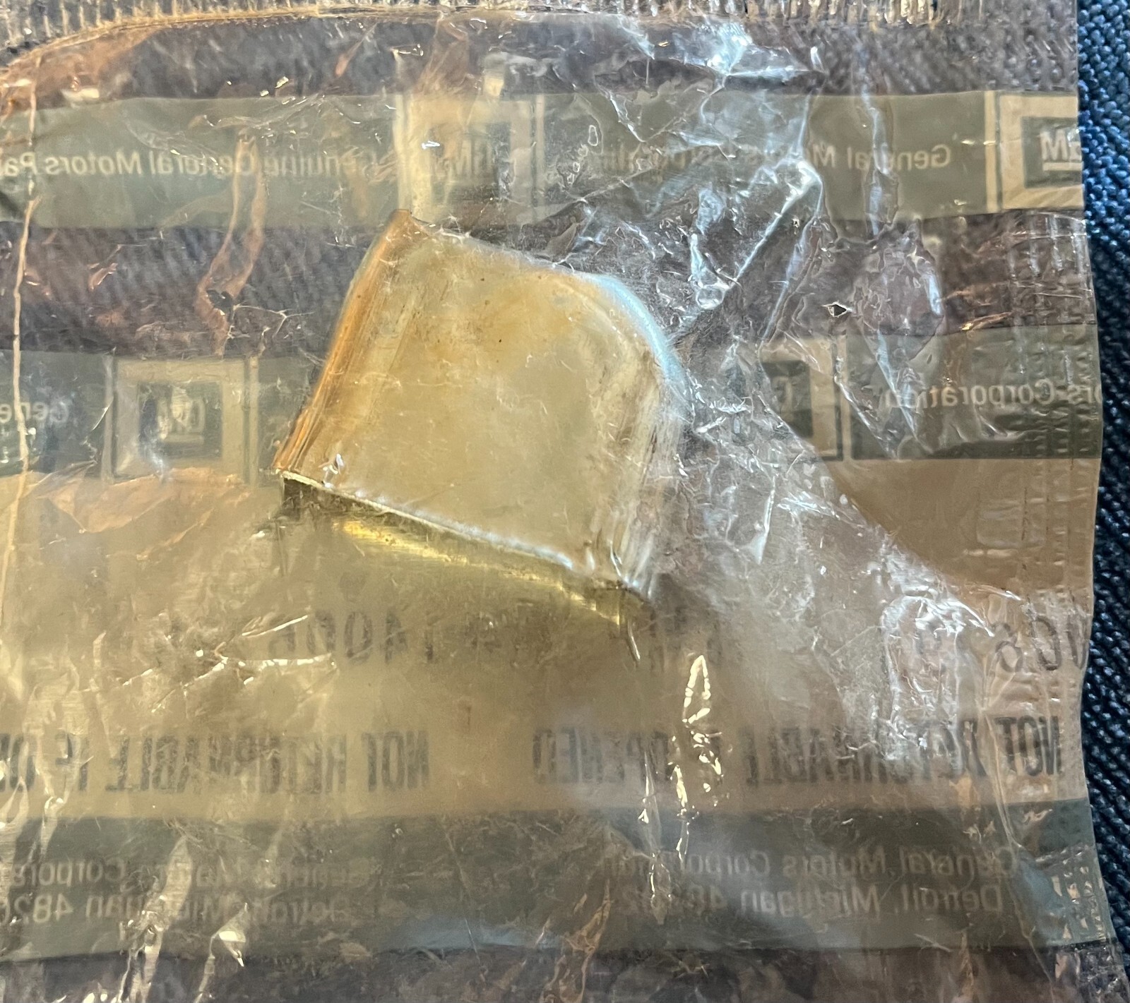 Corvette choke coil spring cover - 1970-74 350/454 - NOS - GM ...