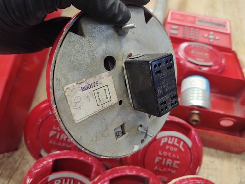 Silent Knight Model SK-5208 Fire Suppression Control. (Pull From ...