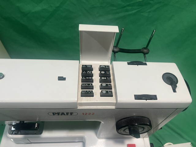 PFAFF 1222 Sewing Machine With Walking Foot and Accessories for sale ...