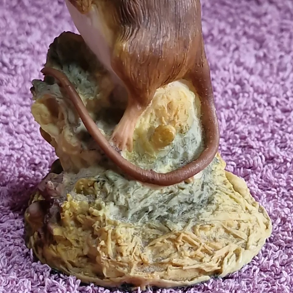 Aynsley Mastercraft Hand Painted Field Mouse With Blackberry Signed ...