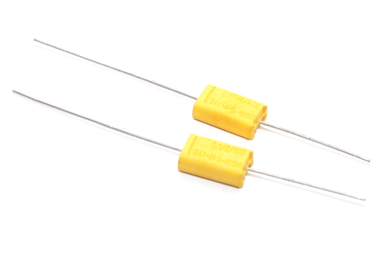 2x Kondensator v. Philips Serie 341 MA 0.1 µF / 250 V, Chicklet ...