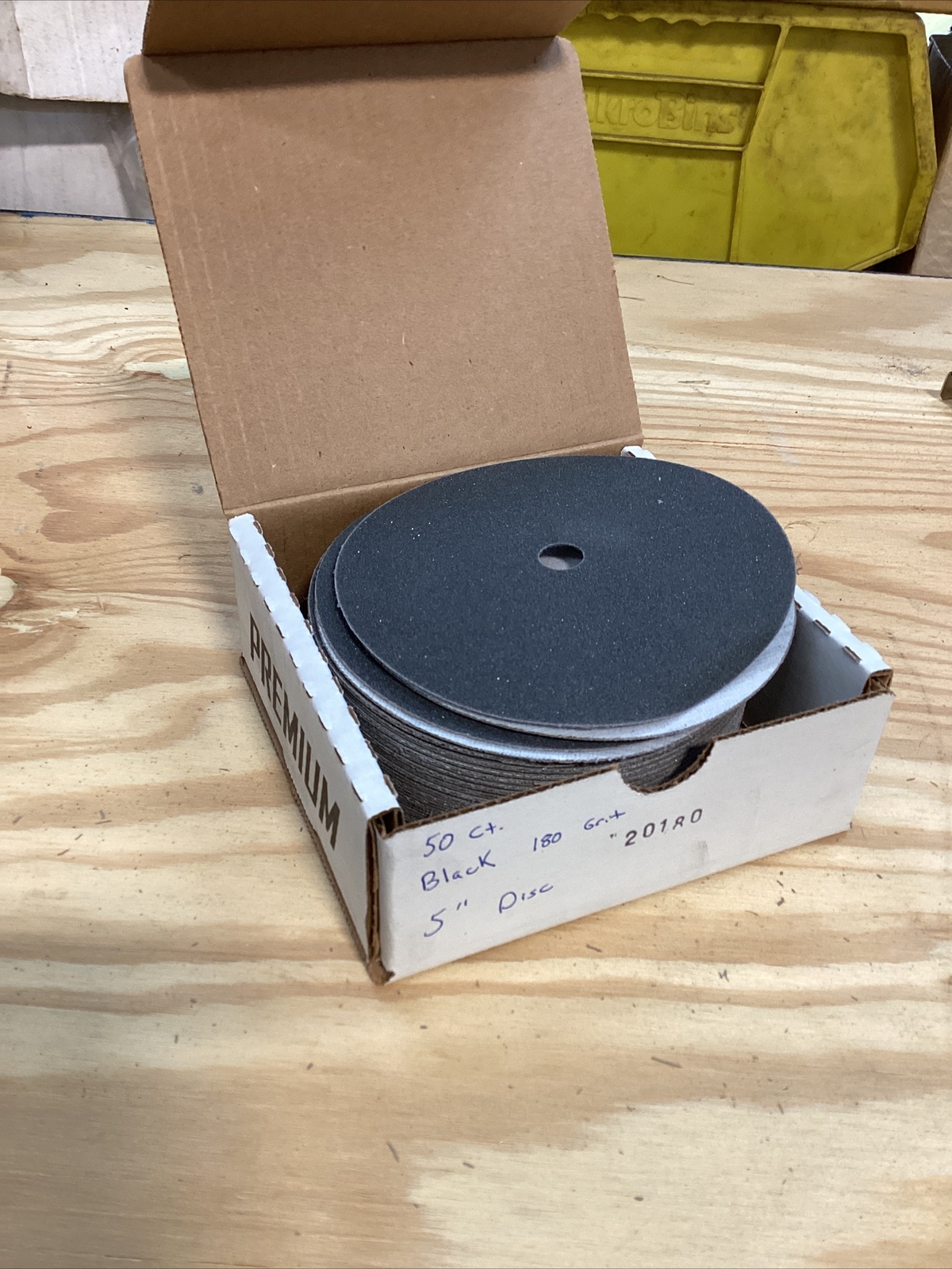 Lot of 50 Premium 180 Grit Black 5” wet/dry silicone carbide sanding ...