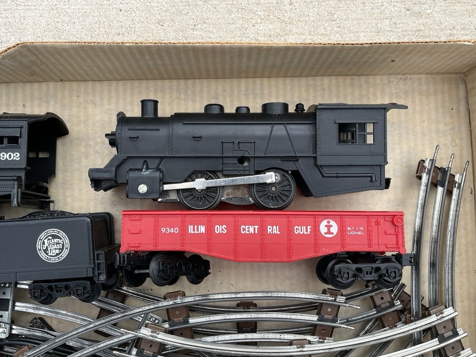 1979 VINTAGE LIONEL MYSTERY GLOW THE MIDNIGHT FLYER INCOMPLETE TRAIN ...