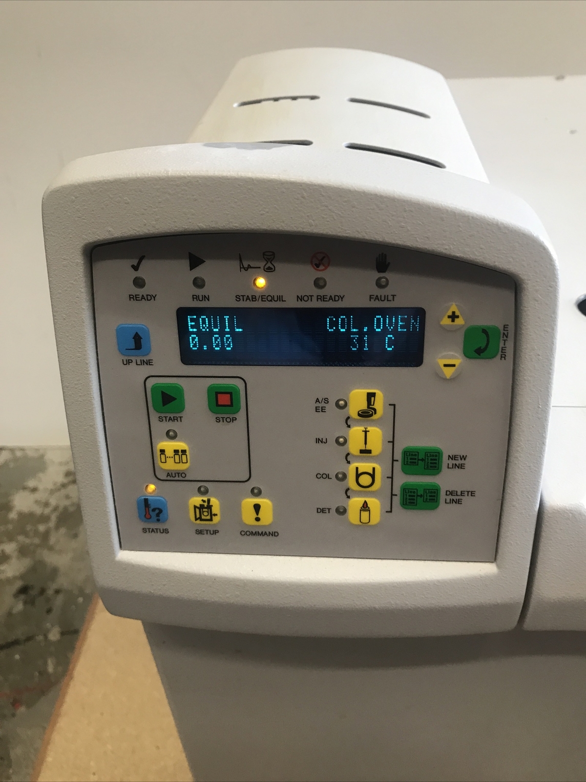 Varian 3900 GC Gas Chromatograph w/ CP8400 Autosampler | eBay